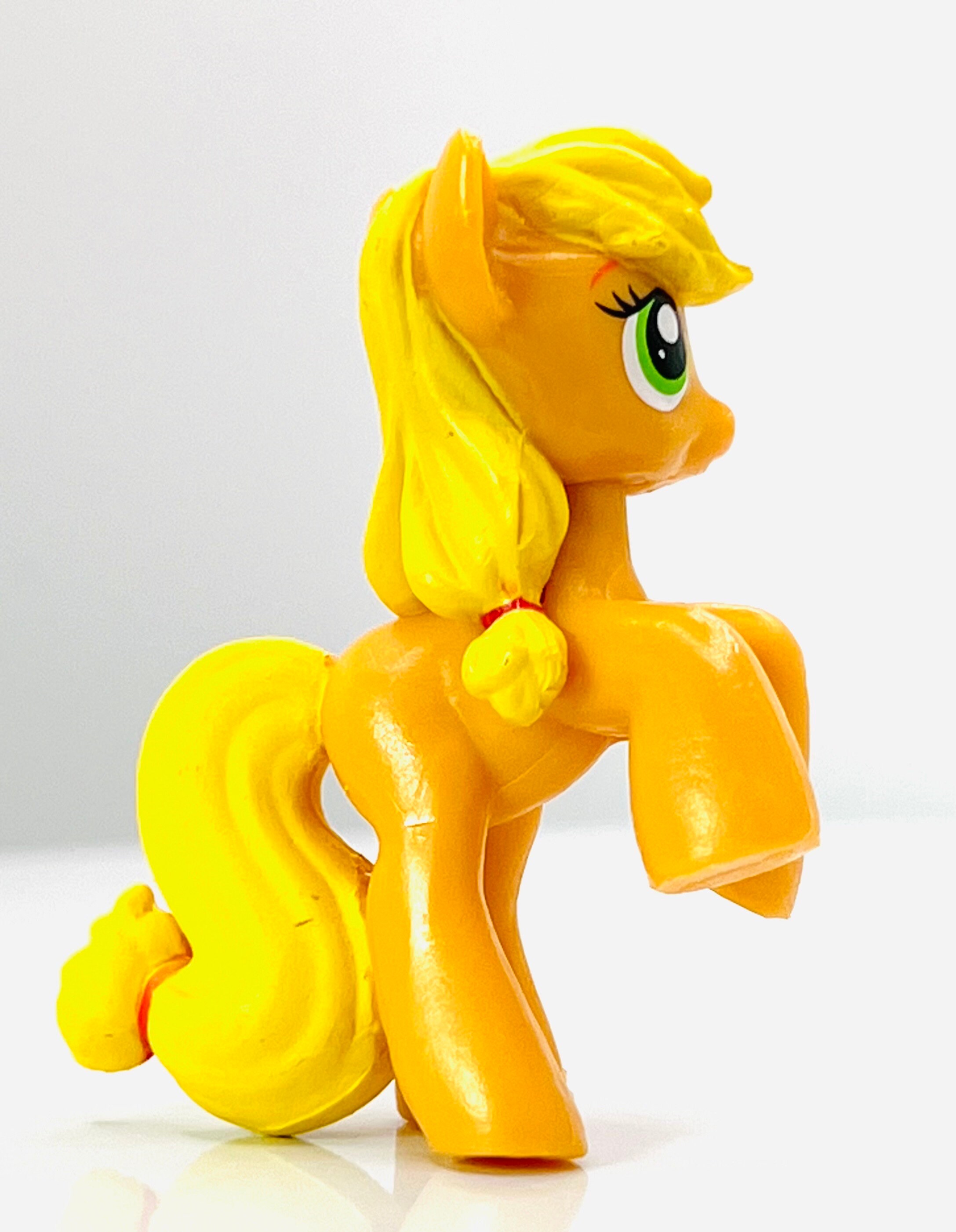 My Little Pony 'applejack' Mini Pony Figure 2 Fim Blind Bag Hasbro - Etsy