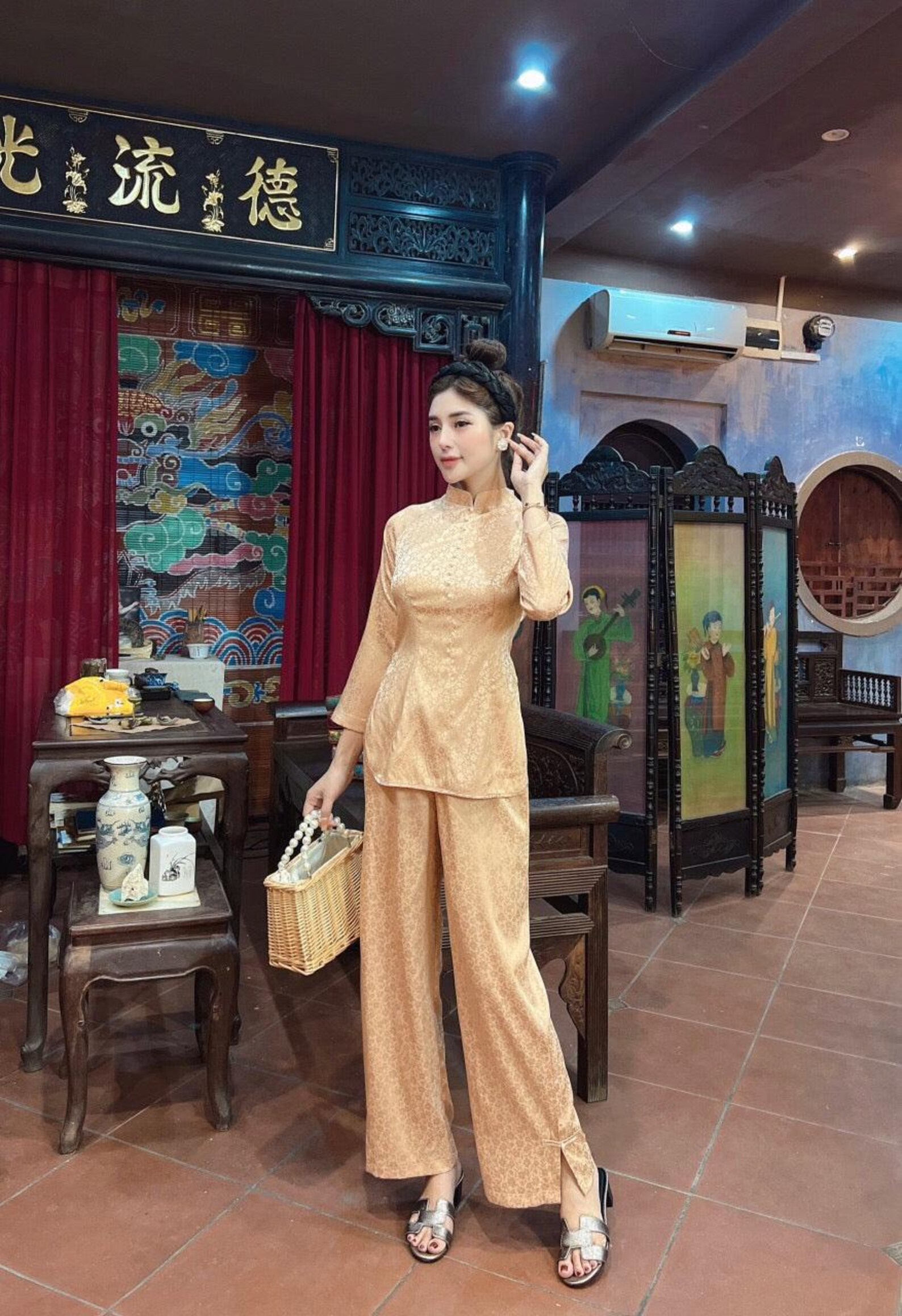 Vietnamese Silk Brocade Bà Ba Set - Modest Temple Wear & Pagoda Outfit ...