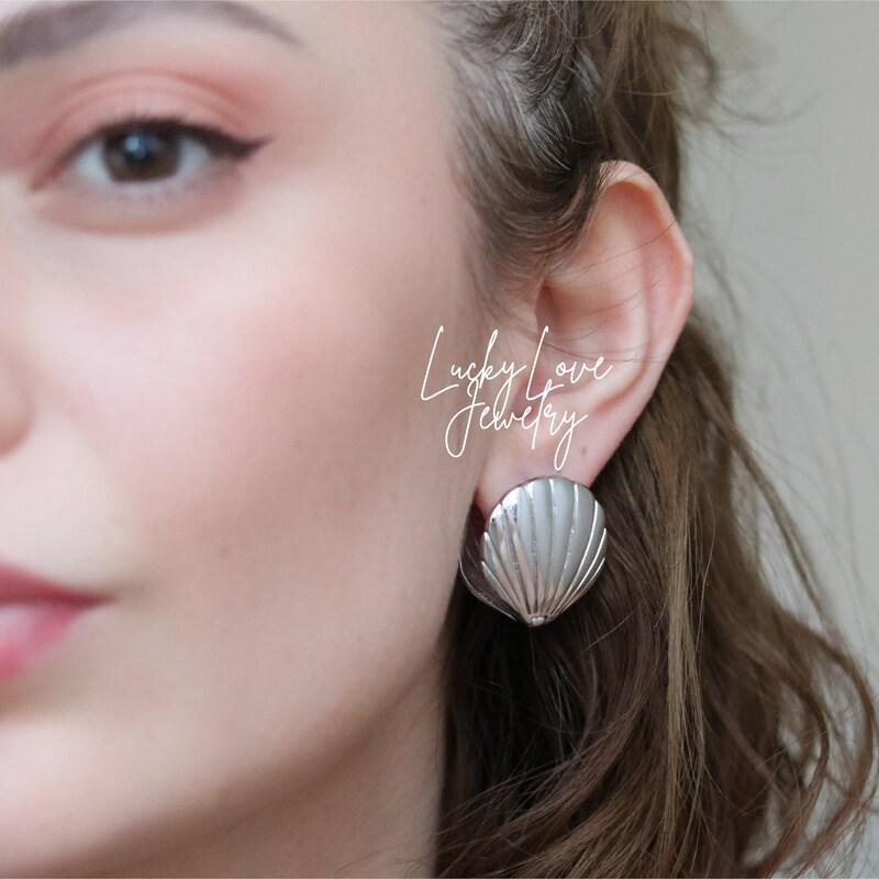 Gold Shell Earrings - Etsy