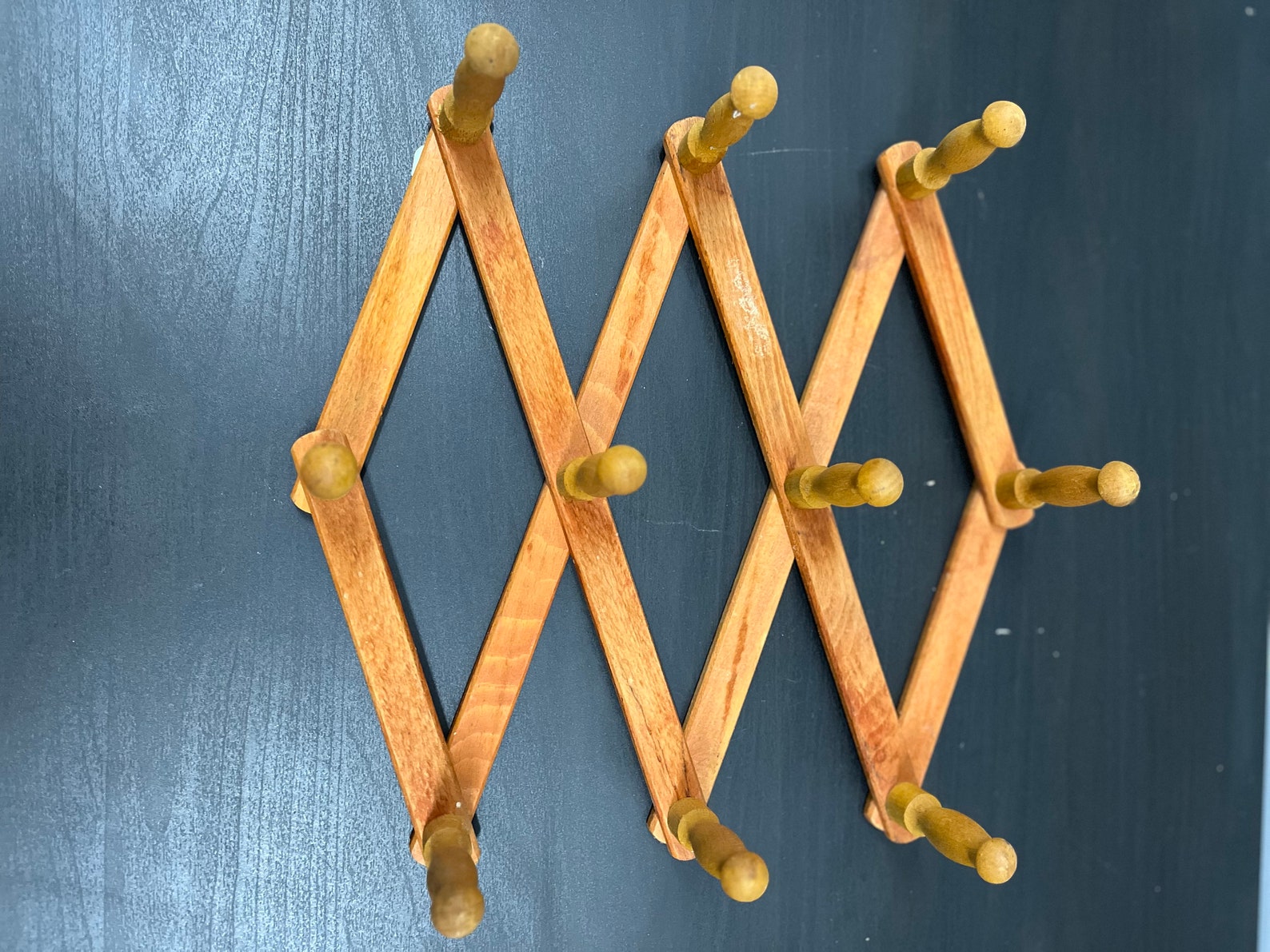 Stained Wood Vintage 10-peg Accordion Rack - Etsy