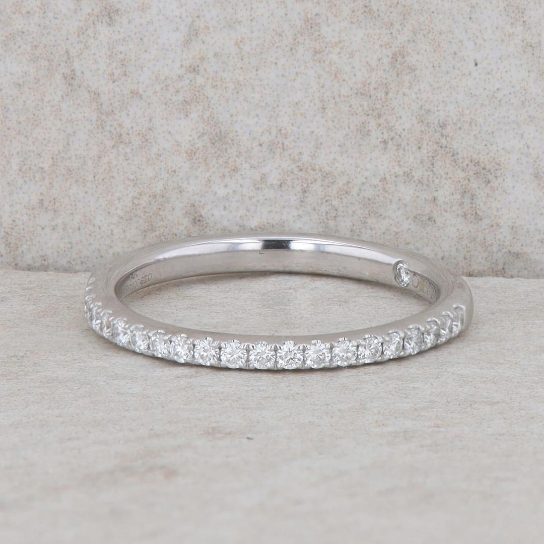 14k White Gold Diamond Leo Band - Etsy