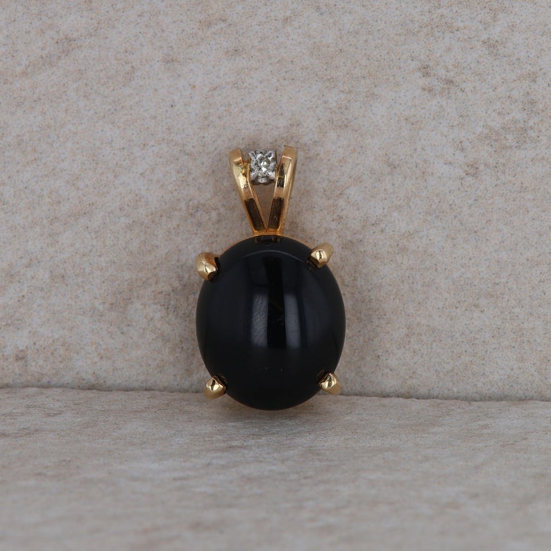 14k Yellow Gold Cabochon Onyx and Diamond Pendant - Etsy