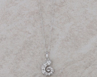 Sea Shell Diamond Necklace 14k Gold Hanging With a Loop. - Etsy