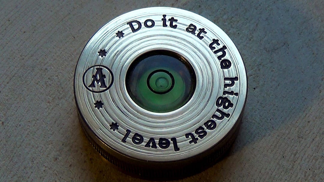Every Day Carry Coin: Pocket Spirit Level Measuring Tool - Etsy