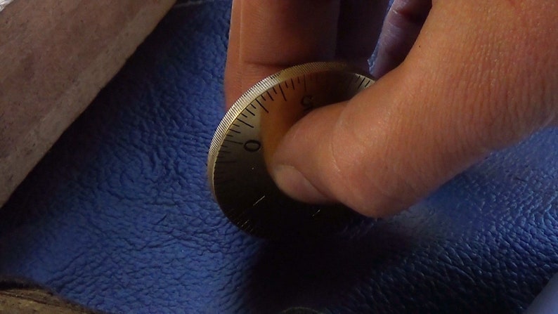 Every Day Carry Coin Personalized Coin Measuring Tools Custom Coin ...