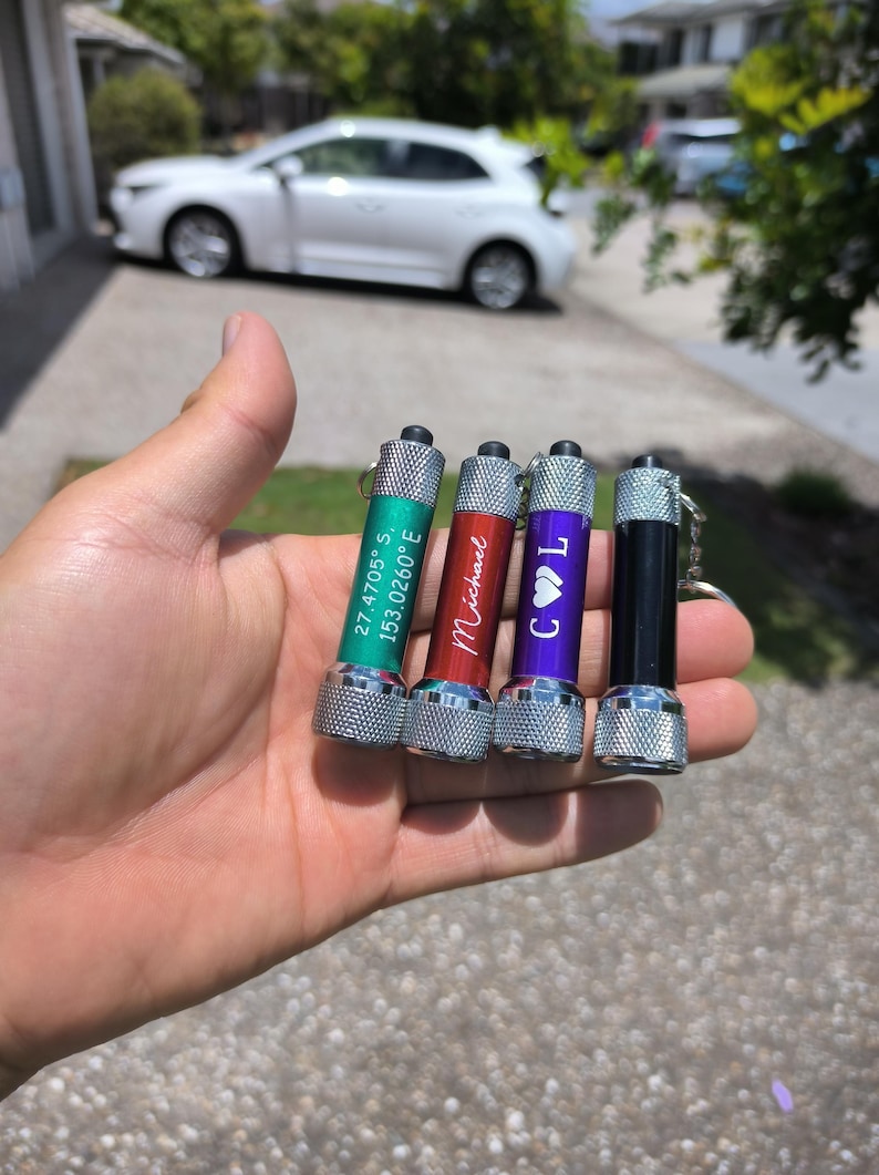 Personalized LED Flashlight Keychain: Engraved Aluminum Mini Torch ...