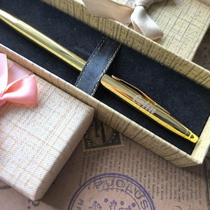 Luxury Engraved Metallic Pen: Slim Metal Signature Pen for Wedding - Etsy