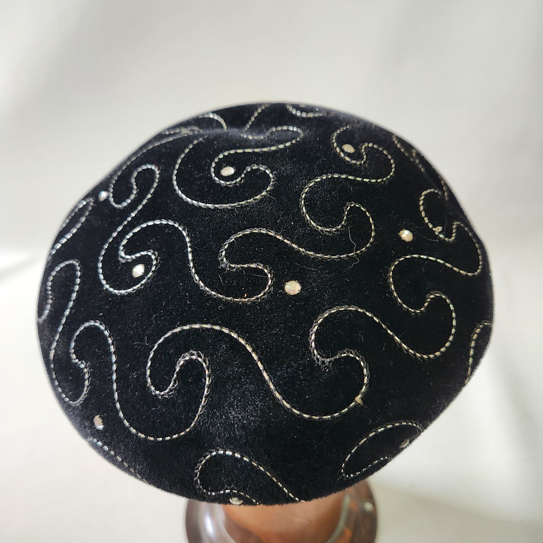 Vintage Black Studded Beret/hat - From 1930s/40s...great Condition ...