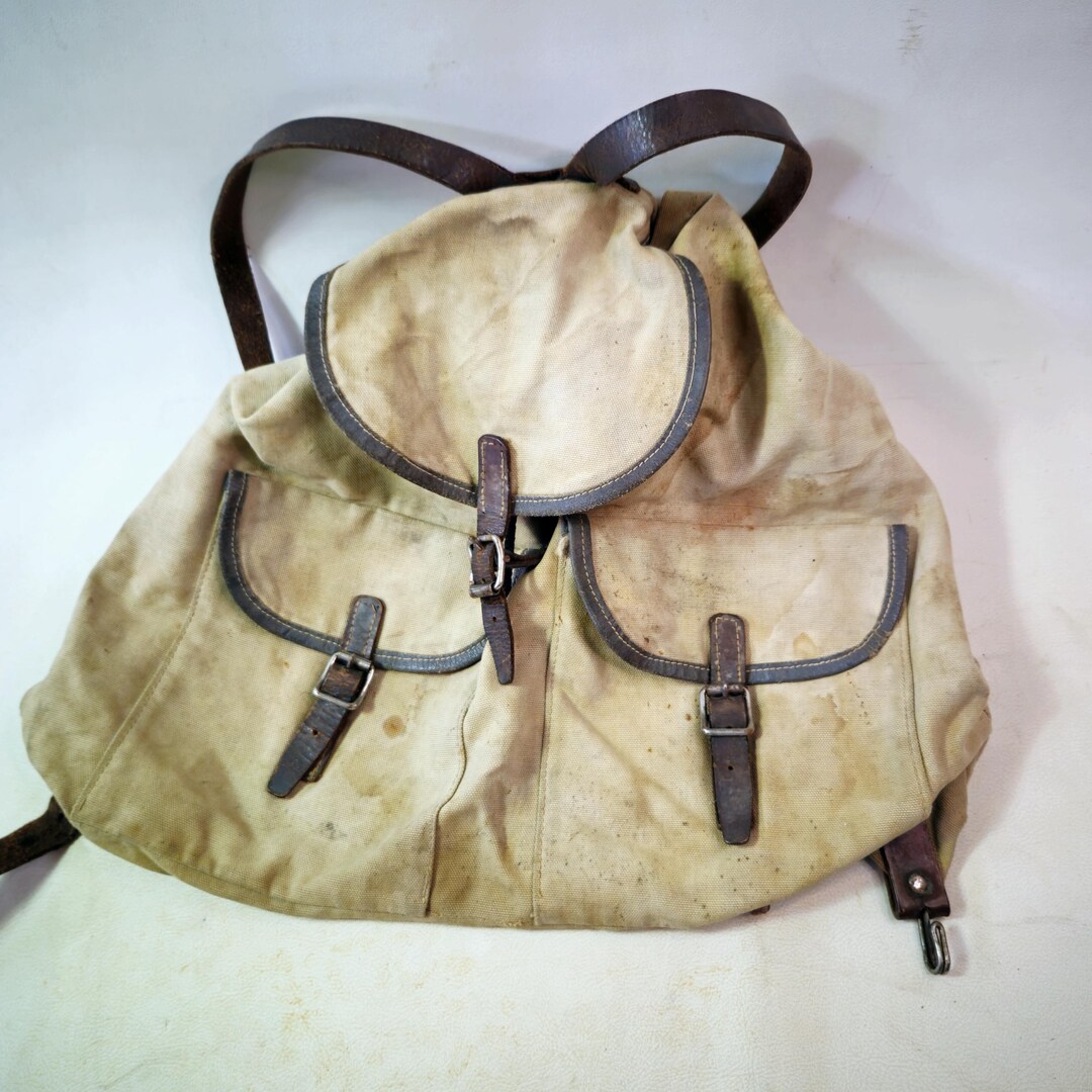 Vintage Mountaineering Rucksack, Canvas Backpack With Leather Straps ...