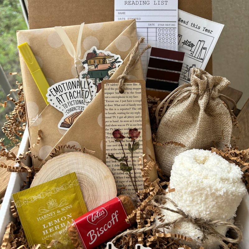 Gifts for Book Lovers Box - 60+ Gift Ideas for 2024