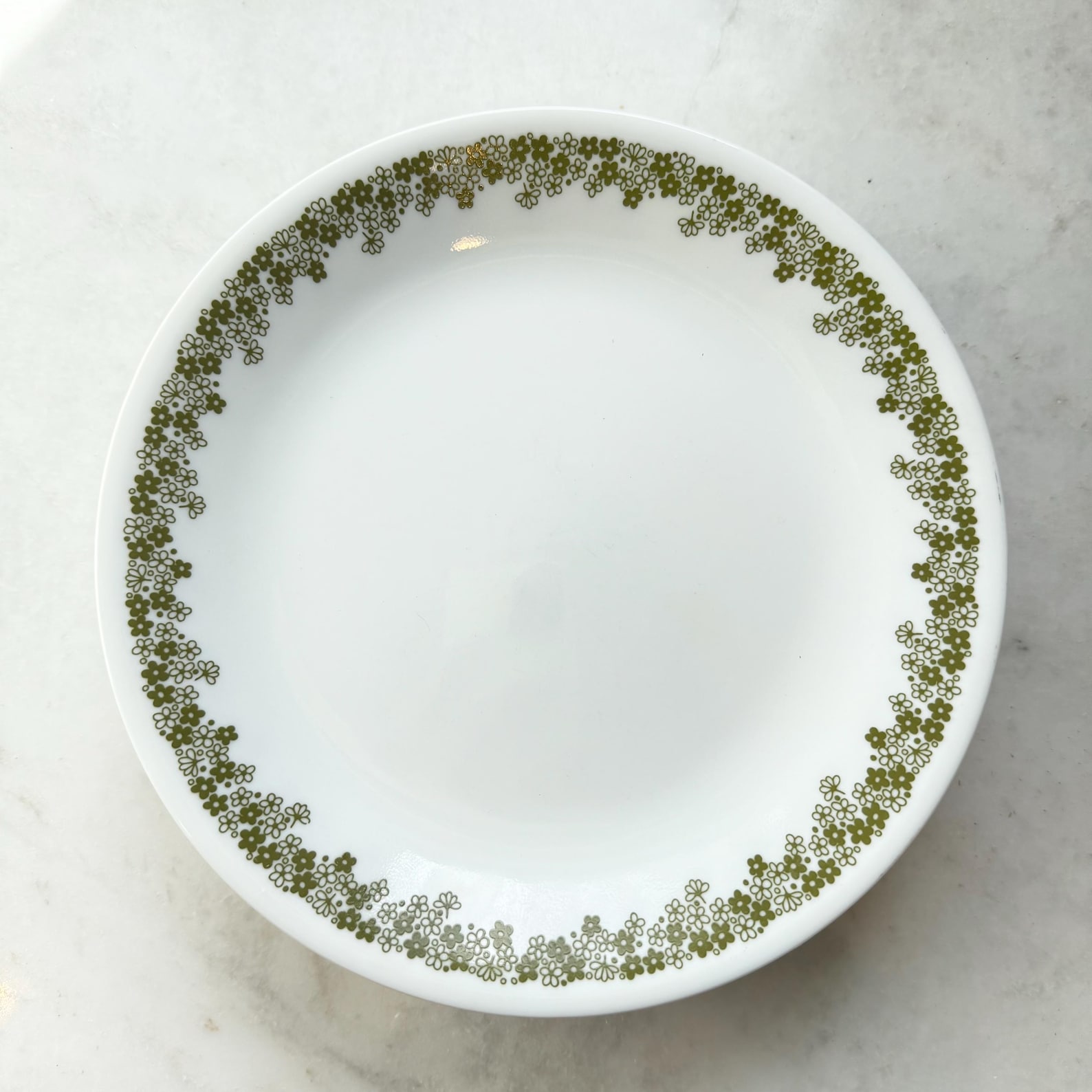 Corelle Spring Blossom Dishes: Retro Green Daisy Plates and Bowls - Etsy