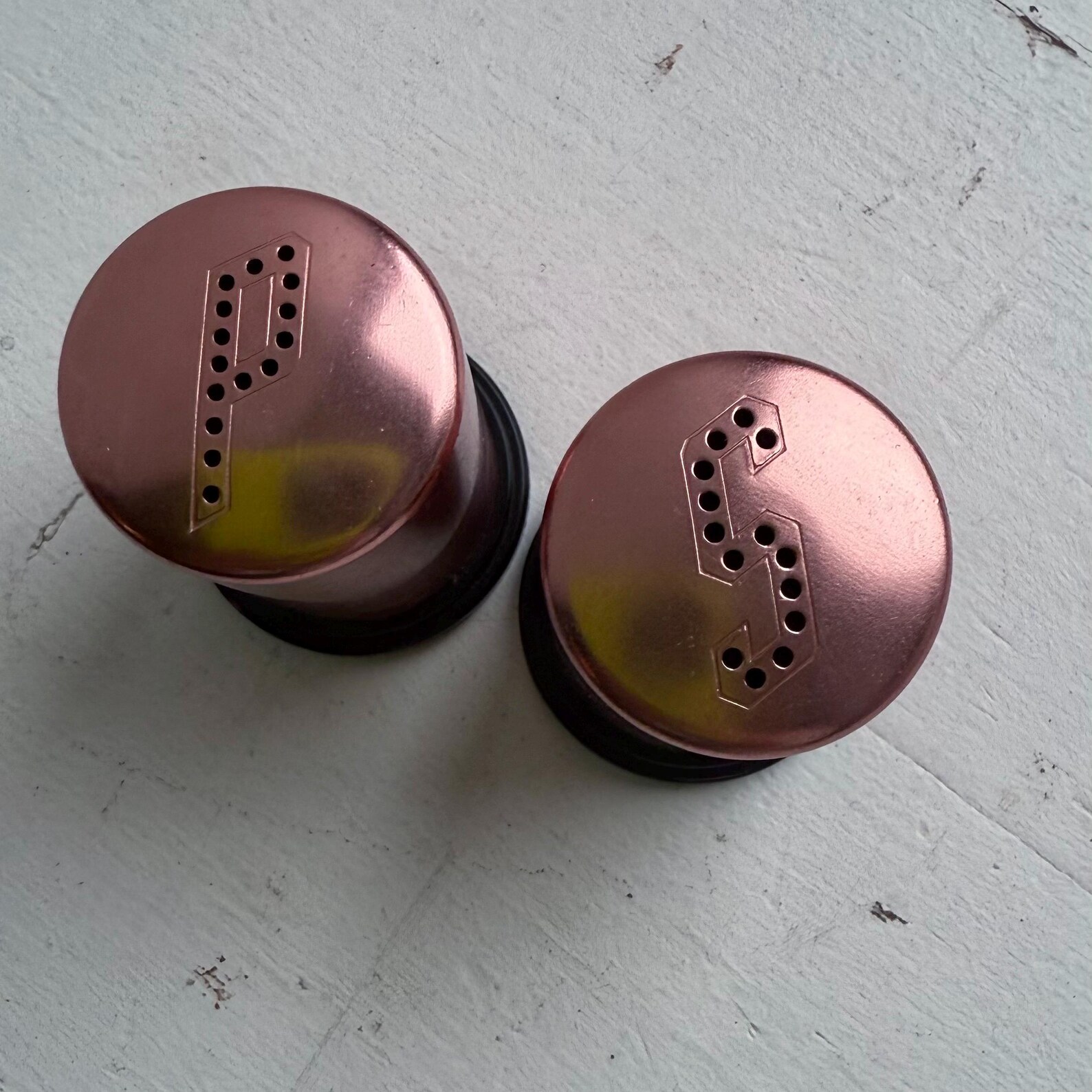 Vintage 1950s Rose Gold Copper Colored Aluminum Salt N Pepper Shakers ...