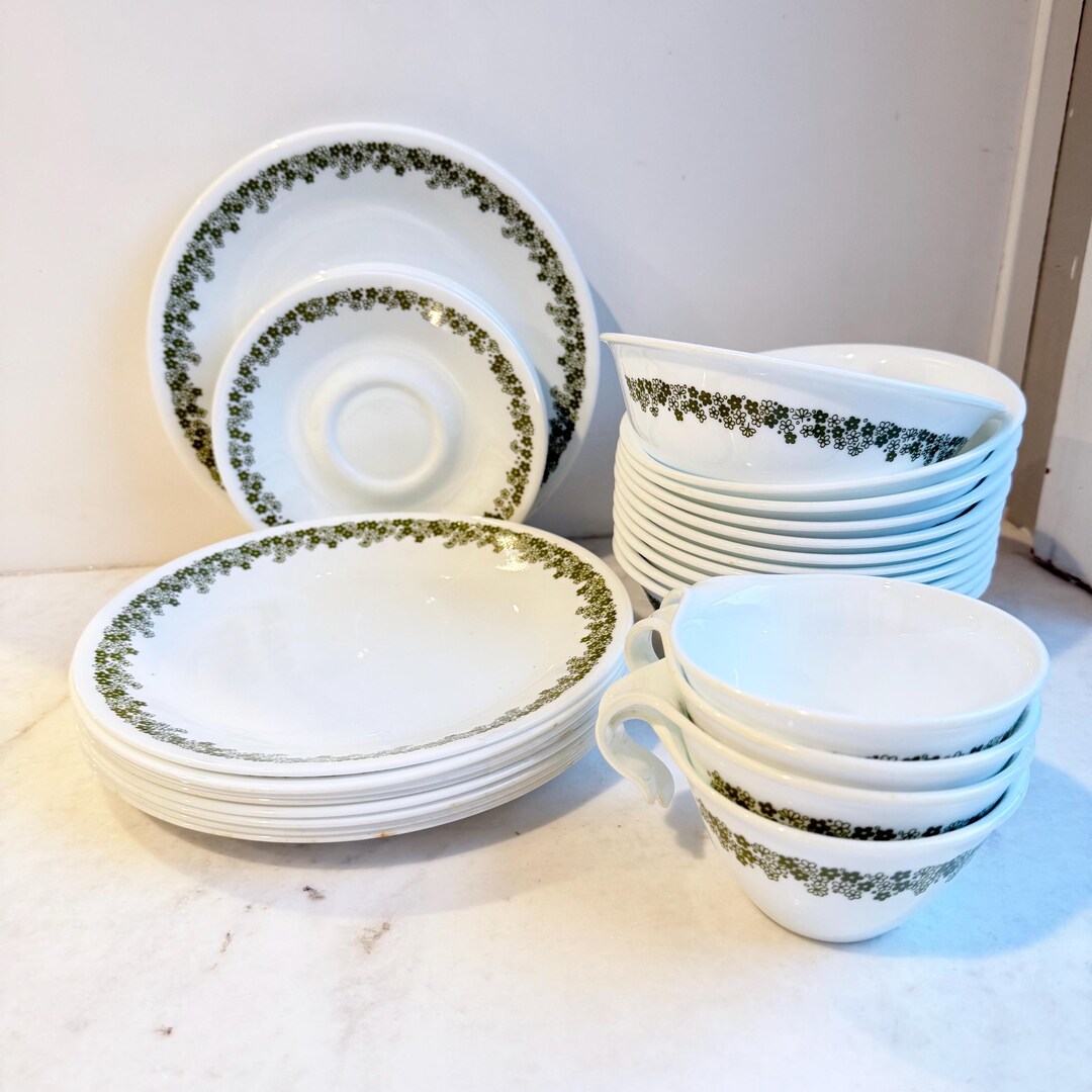 Corelle Spring Blossom Dishes: Retro Green Daisy Plates and Bowls - Etsy