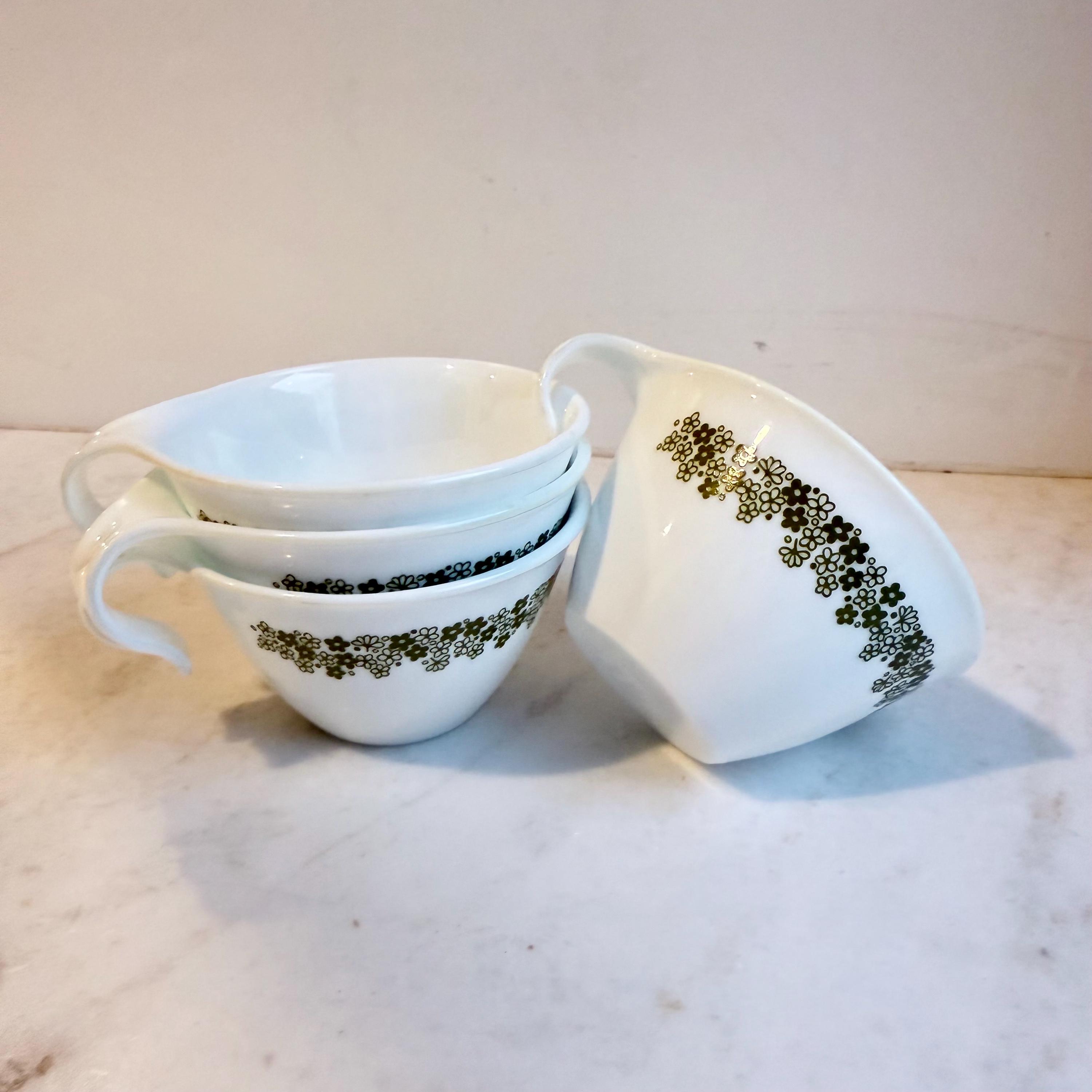 Corelle Spring Blossom Dishes: Retro Green Daisy Plates and Bowls - Etsy