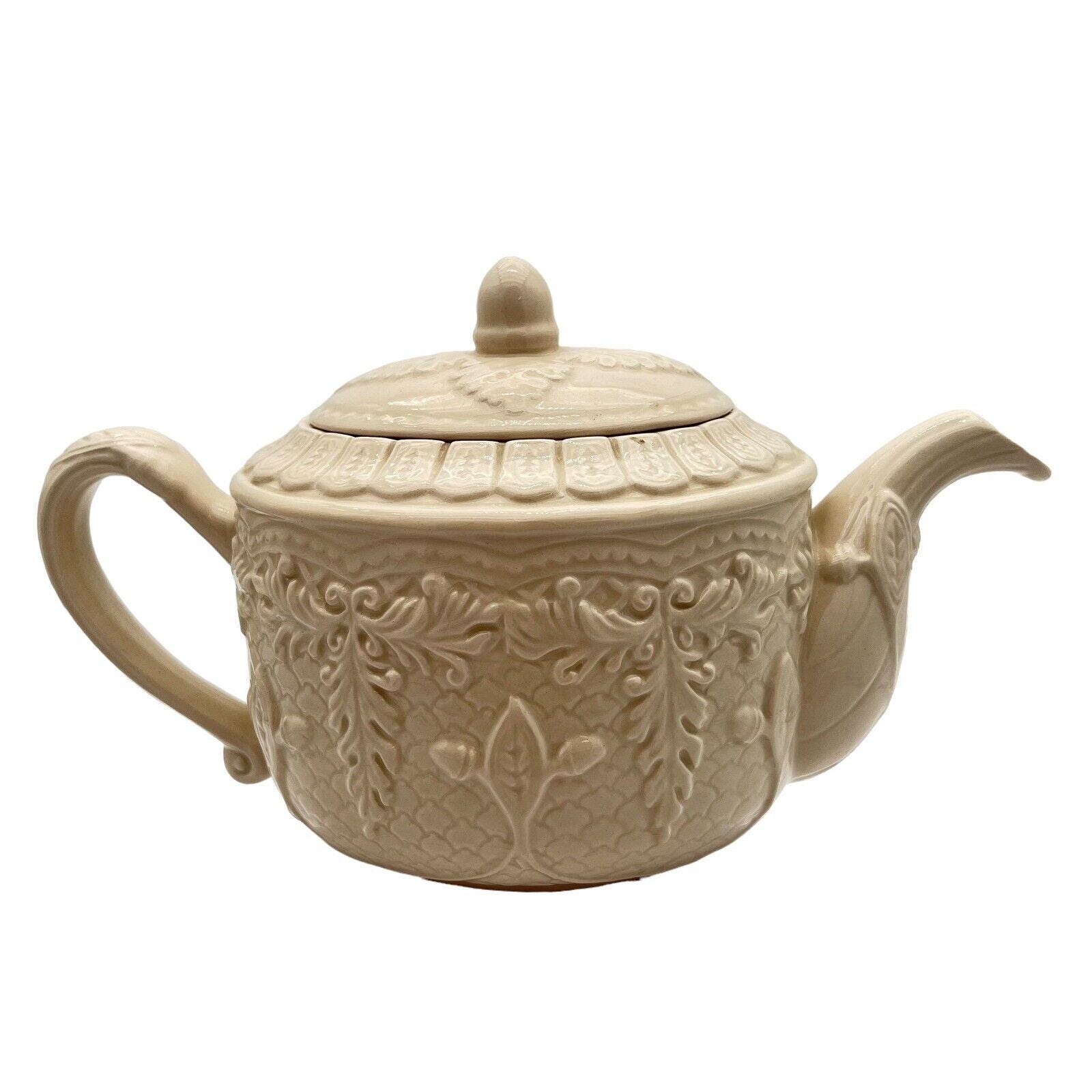 Decma Creamware II Vtg 1989 Raised Leaf Acorn Teapot Abrigada Portugal ...