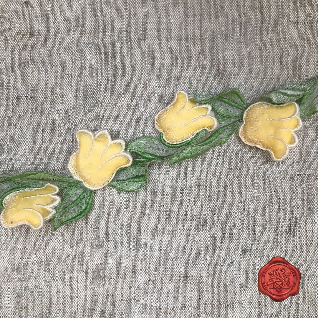 Vintage 3D Tulips Braid, 80 X 5cms, Unique Trim, Yellow Tulips ...