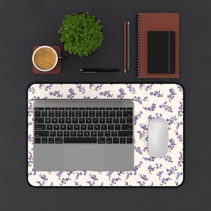 Cute Purple Floral Lavender Desk Mat Lilac Wildflower Mousepad Anti ...