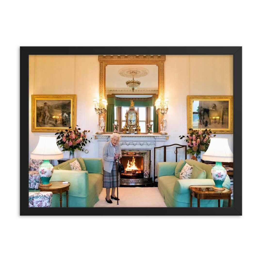 Queen Elizabeth II Last Known Photo Taken at Balmoral Castle Framed ...
