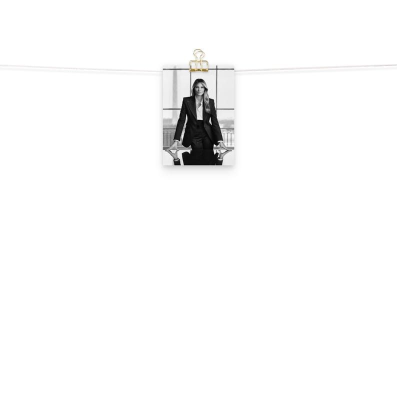First Lady Melania Trump Official Portrait 2025 Luster Photo Poster - Etsy