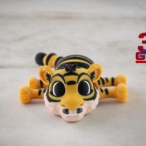 3D Printed Articulated Tiger | Poseable Tiger Figurine|unique Gift for ...