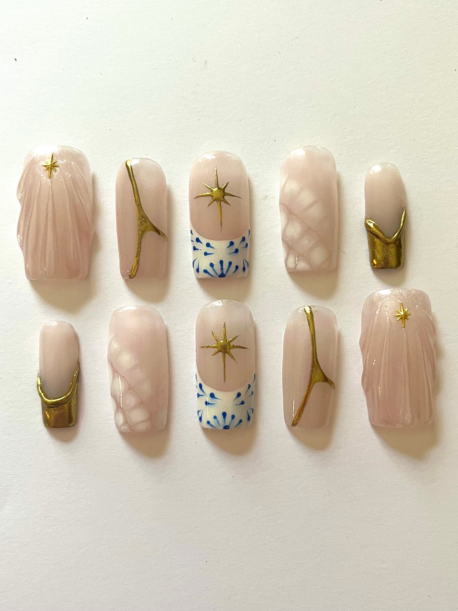 Summer in Greece Inspired Nails, 3d Seashell, Chrome, Gold Accents ...