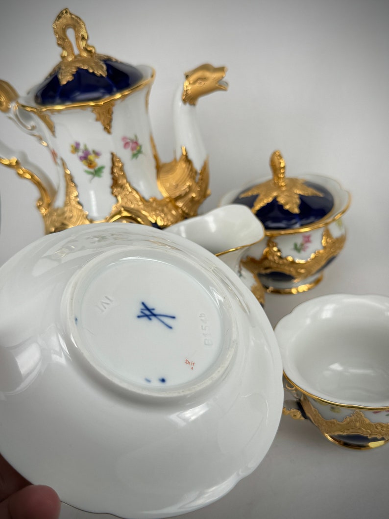 Antique Luxury Meissen Porcelain Tea Set in Crafted Gold Finish Luxury ...