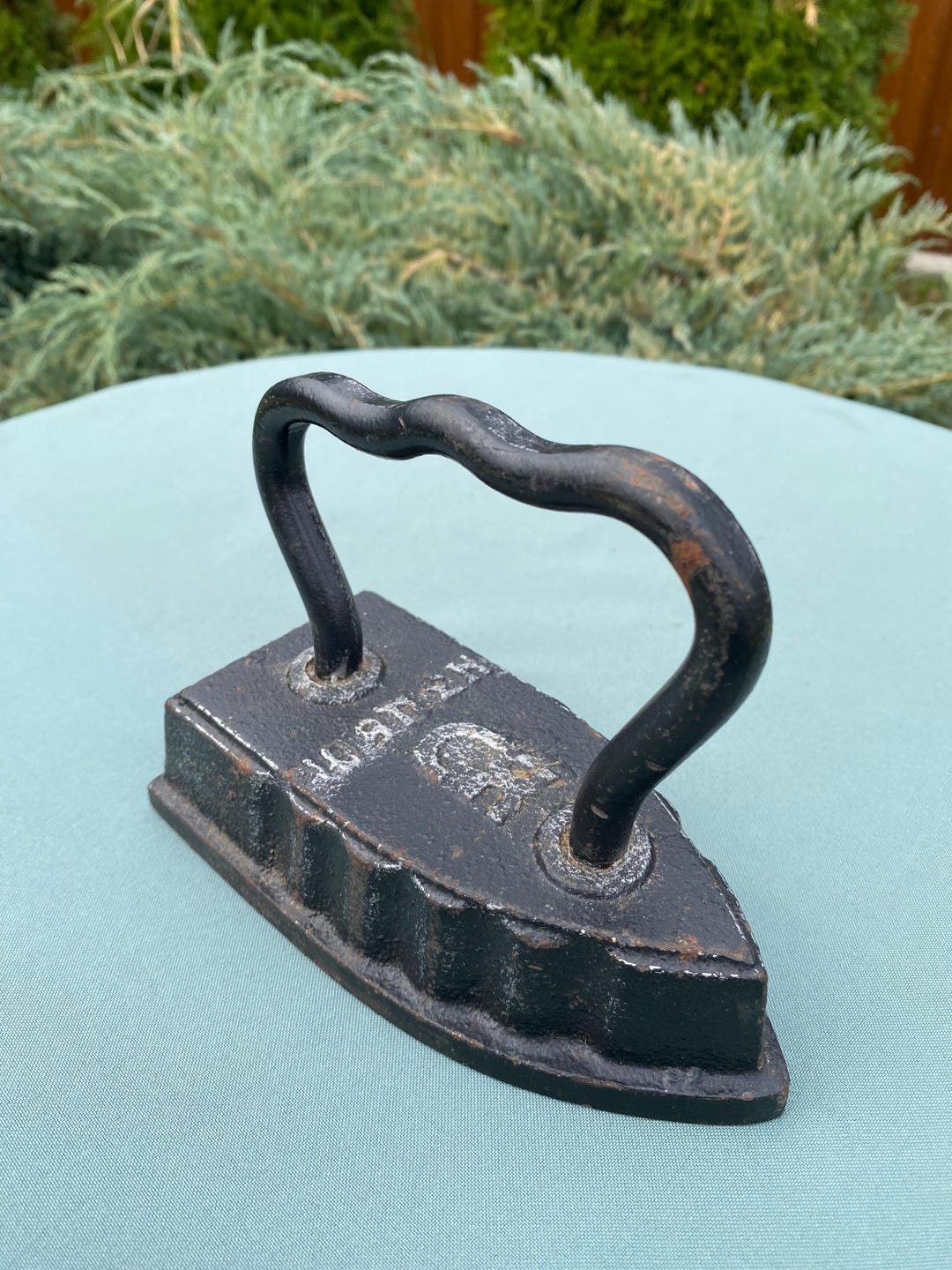 Vintage Charcoal Iron Antique Vintage Coal Clothing Iron Primitive Iron ...