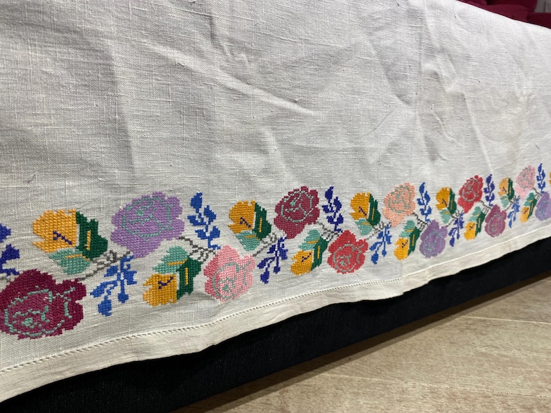 Hand Embroidered Ukrainian Bed Sheet Antique Embroidered Valance Linen ...