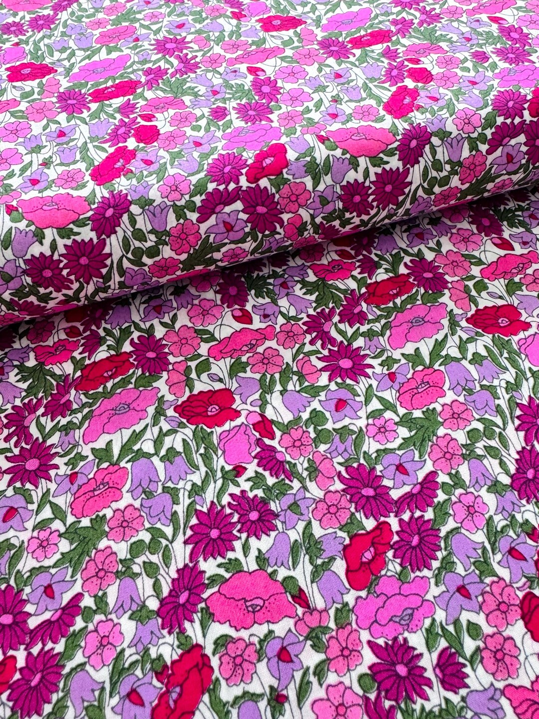 Liberty Fabric. Tana Lawn ™. Poppy Forest C Fabric - Etsy