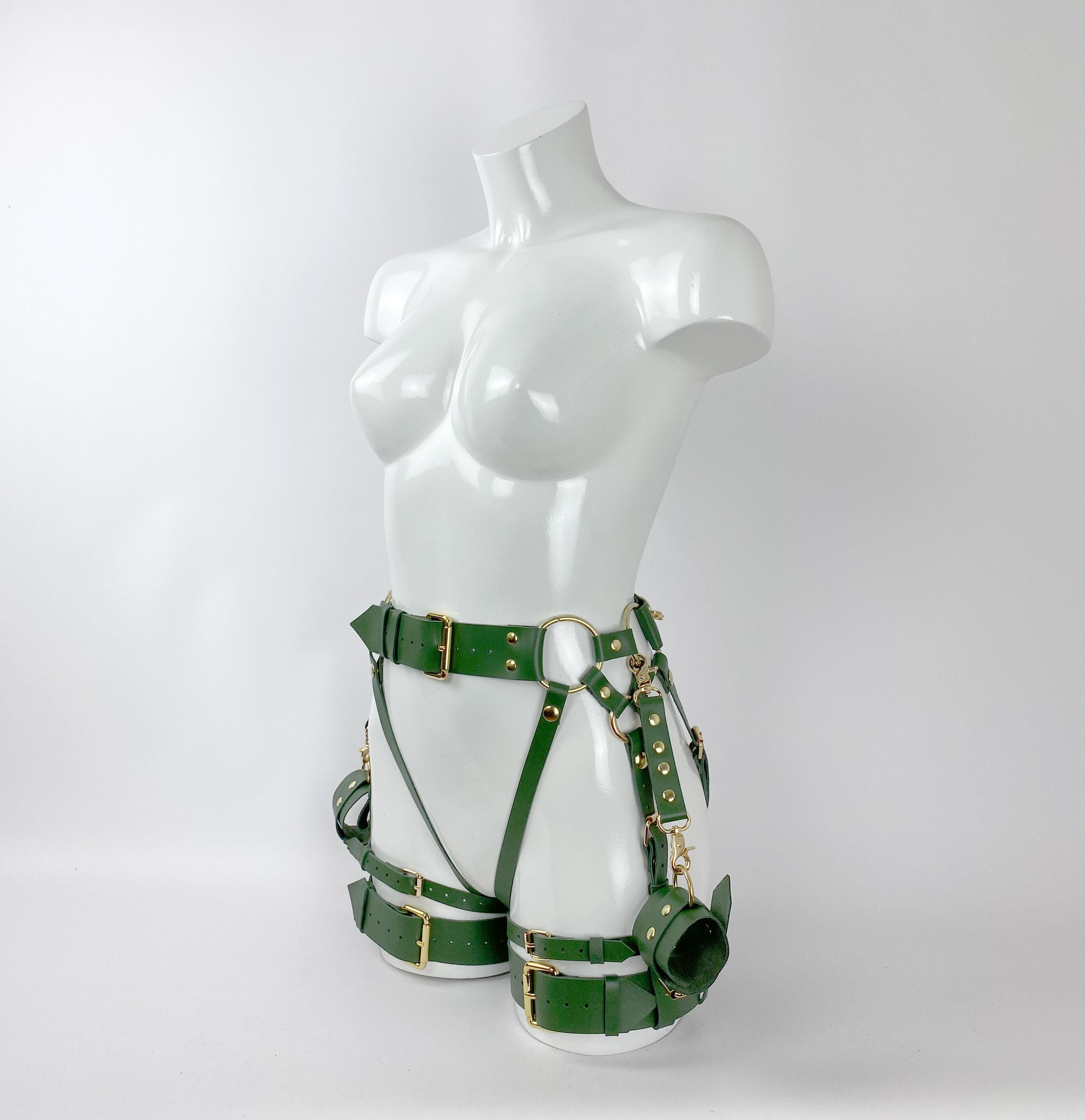 Emerald Leather Harness Leather Body Harness Set & Cuffs, BDSM Harness Bondage Bondage Harness ...