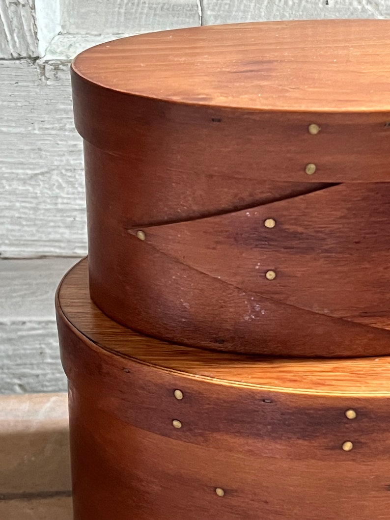 Shaker 4 Finger Joint Oval Bentwood Band Lidded Box With Copper Tacks ...