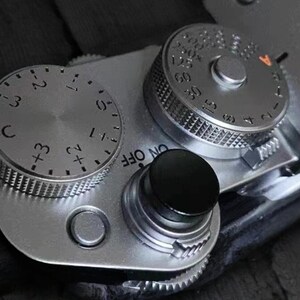 Unique Shutter Release Button, the Great Wave Shutter Button, Gift for ...