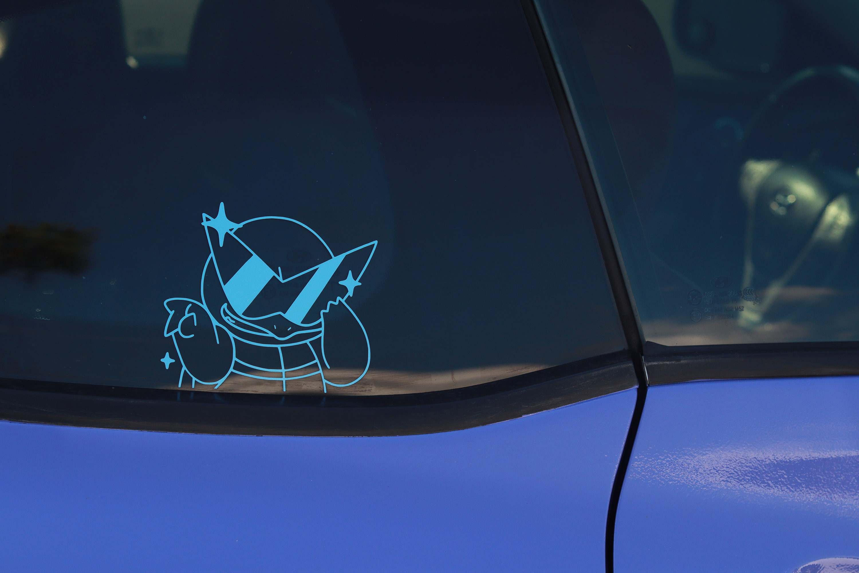Squirtle Peeker Vinyl Decal - Etsy