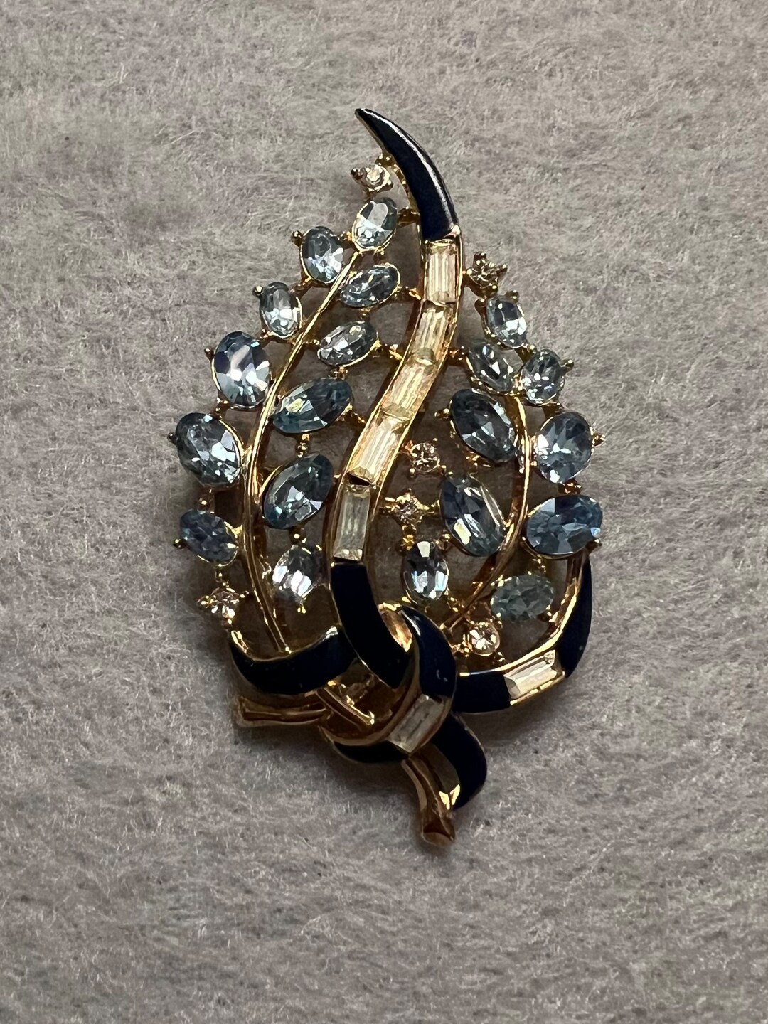 Vintage Womens Trifari Brooch - Etsy