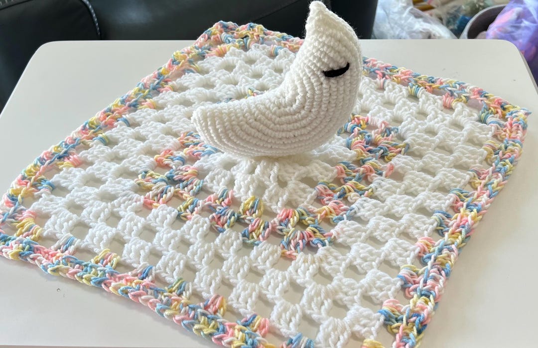 Crochet Crescent Moon Baby Lovey , Handmade Security Lovey - Etsy