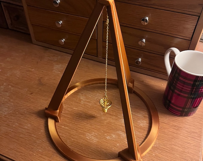 3D Printed Pendulum Stand: Divination Tool, Gothic Altar Decor - Etsy