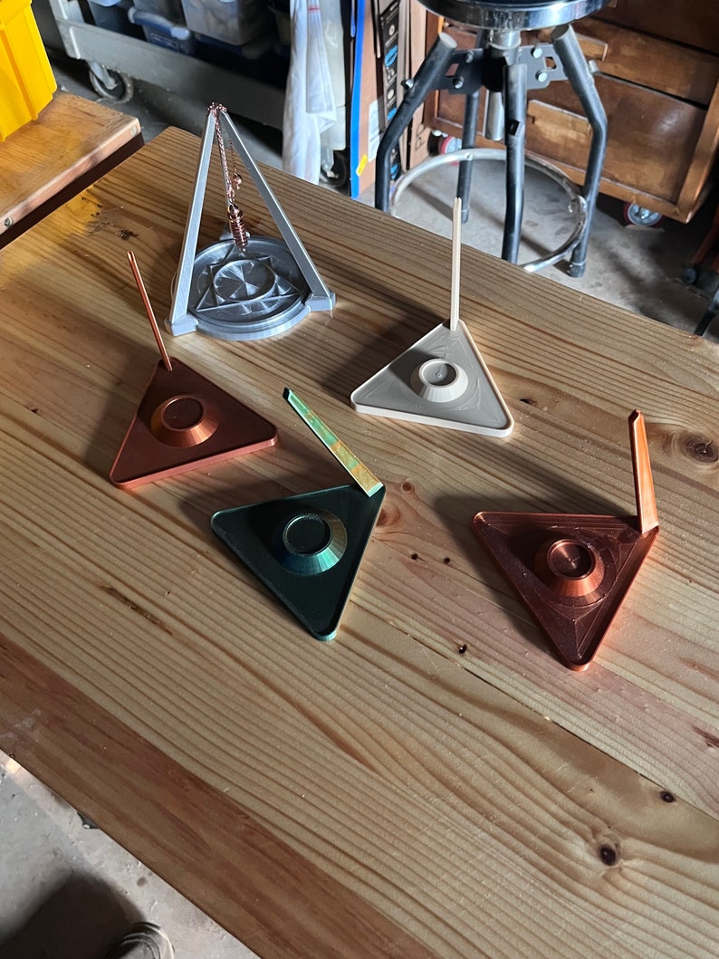Small Monolith Pendulum Stand With Pendulum - Etsy