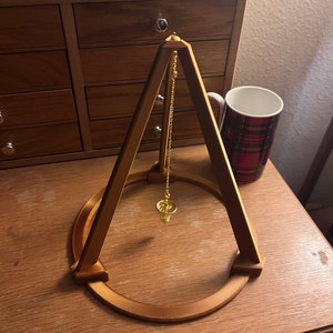 3D Printed Pendulum Stand: Divination Tool, Gothic Altar Decor - Etsy