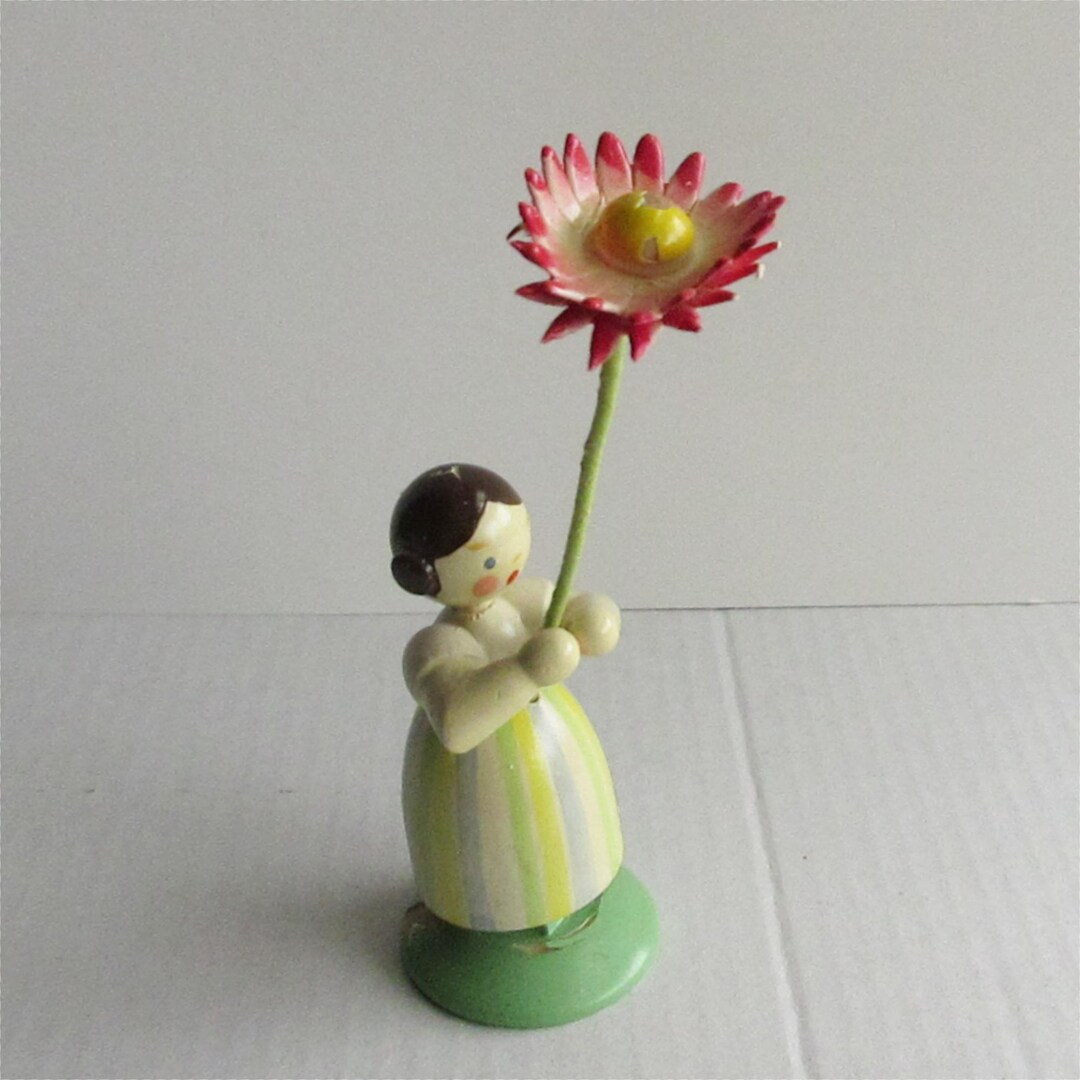 Vintage East Germany Wendt and Kühn Wood Flower Child Wooden Erzgebirge ...