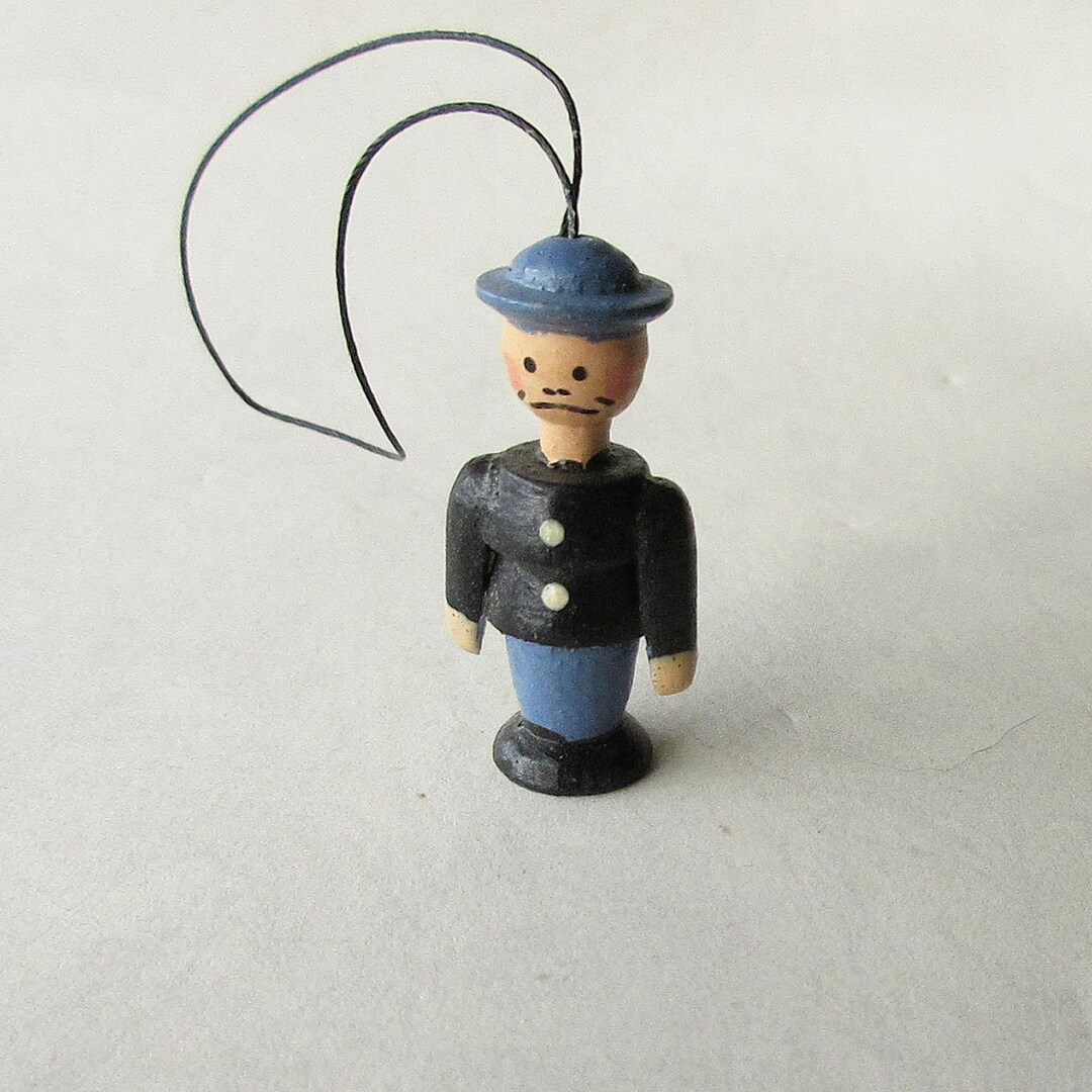 Vintage Italy Wooden Man Figure 1-1/2" Christmas Folk Art Handmade Wood ...