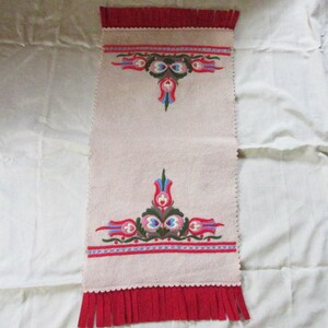 Vintage Hungary Kalosca Mayto Hand Embroidered Felt Runner Traditional ...