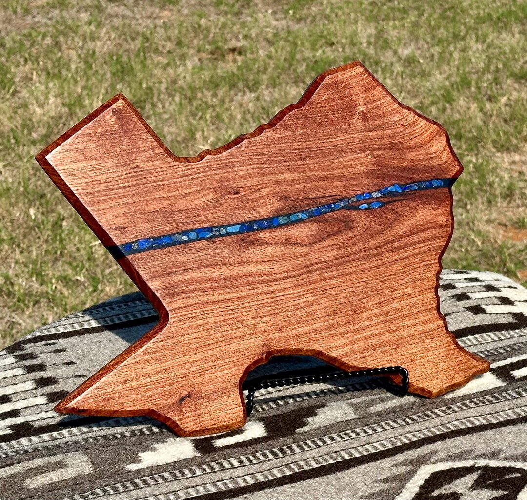 Texas-shaped Charcuterie/display Board With Lapis Lazuli Small Tumbled ...