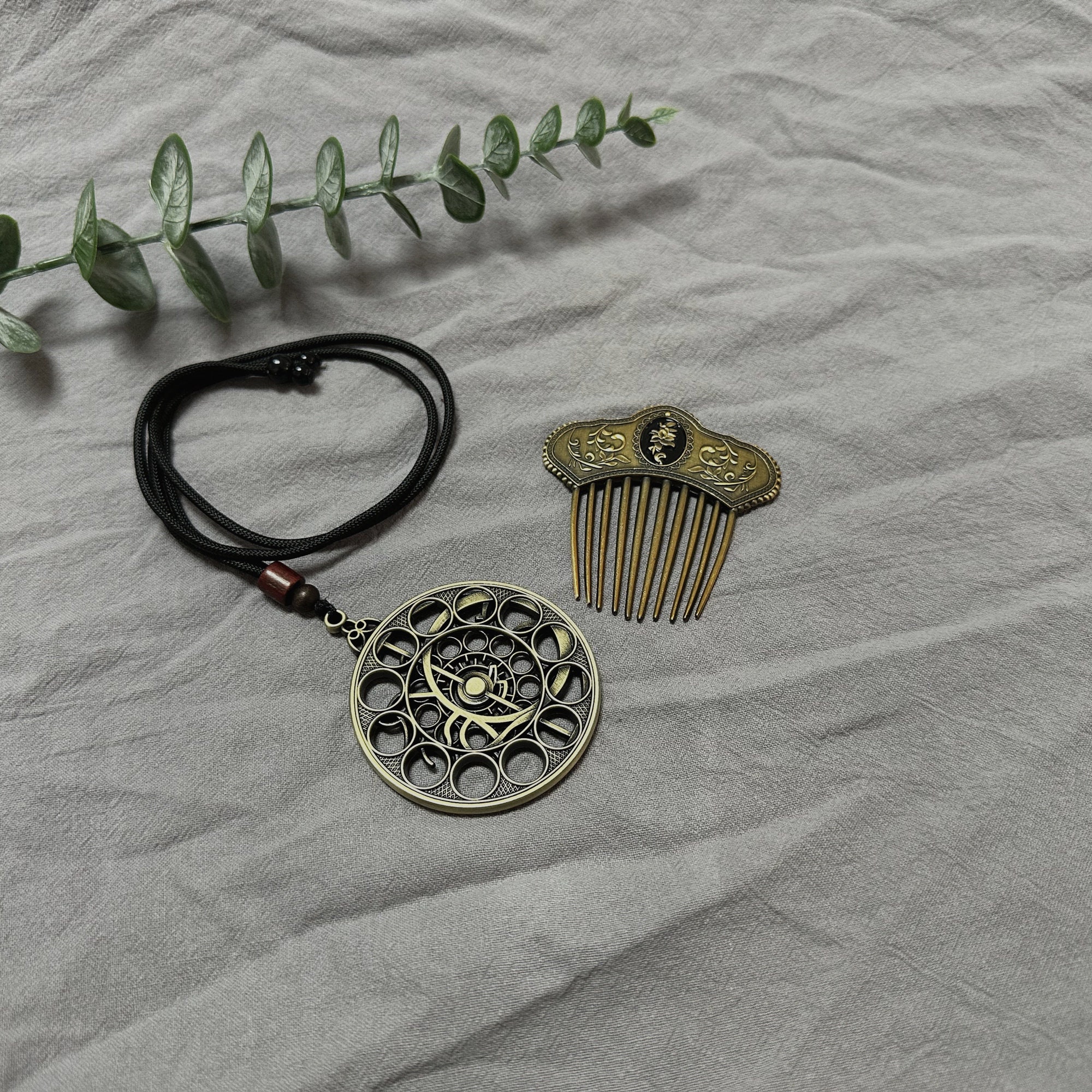 Bloodborne Old Hunter Astral Clock Celestial Dial Necklace and Small ...