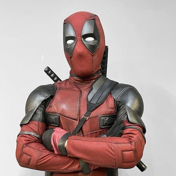 Full Deadpool Suit - Etsy