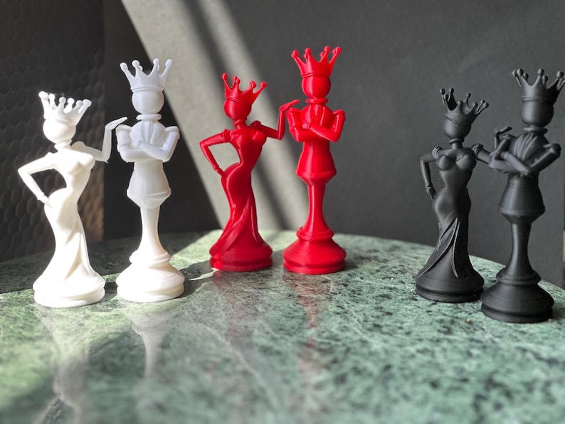 3D Printed Chess King & Queen Figurine Set – Elegant Home Decor - Etsy