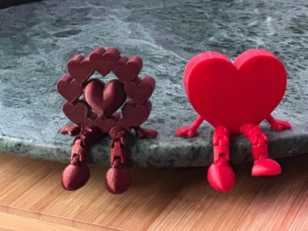 Articulated Heart Figurines - Gifts for Them - Etsy