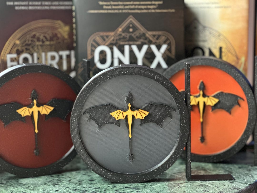 Fourth Wing Bookend - Empyrean Fantasy Shelf Decor - Tairn and Andarna ...