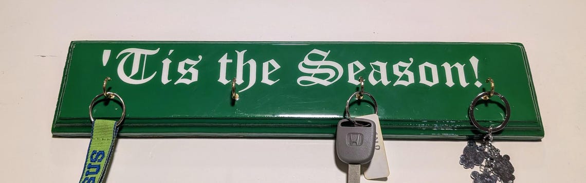 Christmas-themed "'tis the Season !" Key Rack - Etsy