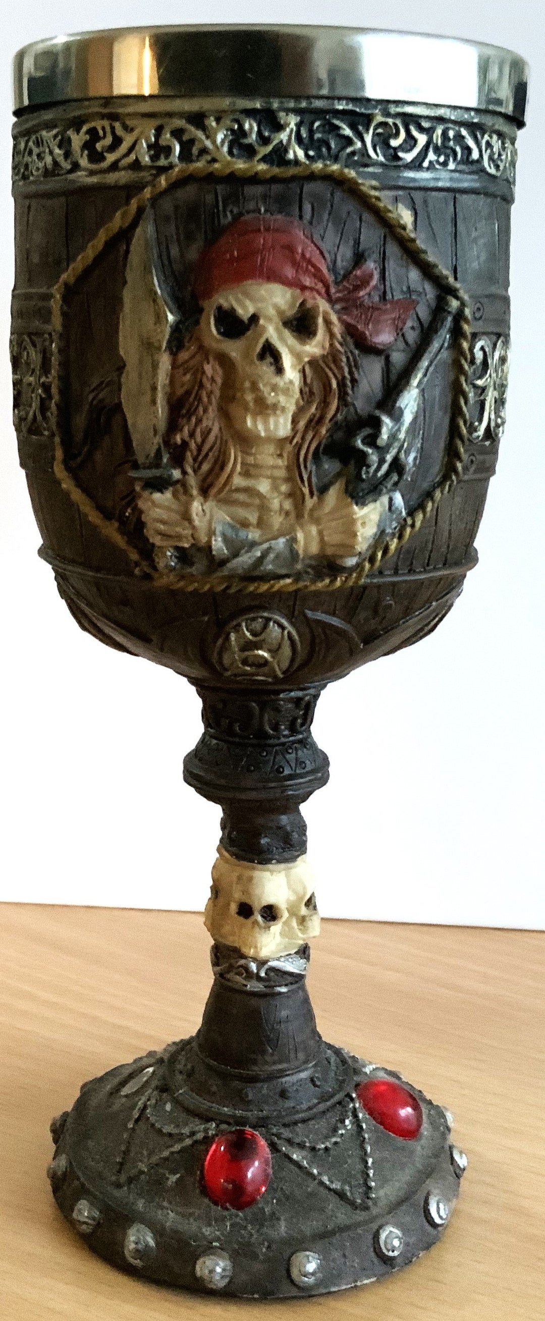 7h Medieval Pirate Skull Goblet Skeleton Party Cup Fantasy Figurine ...