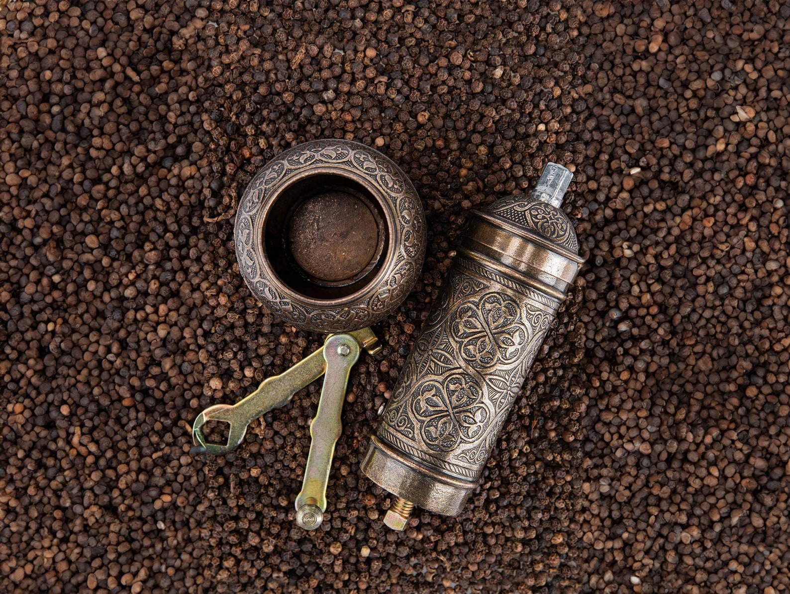 Copper Coffee Grinder Set of 2, Handcrafted Manual Mill, Rustic Kitchen ...